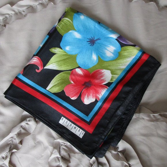 project RUNWAY | Accessories | Large Runway Floral Print Silk Scarf ...